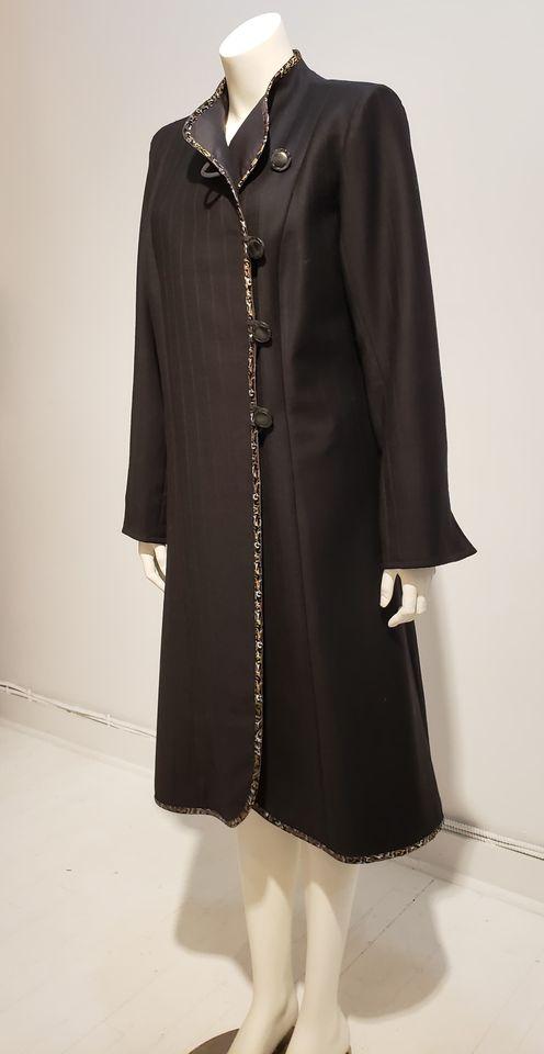 manteau 100% laine noire biais soie - ENVERS par Yves Jean Lacasse – La ...